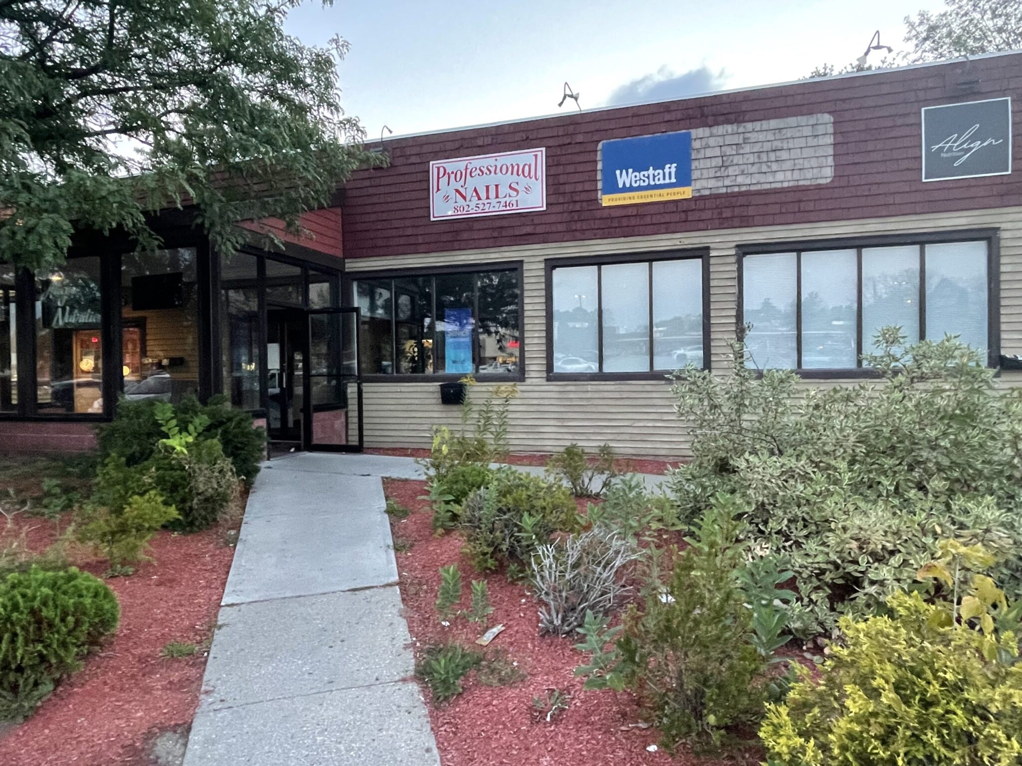 544 Highgate Commons Road, St. Albans, VT 05478 - Donahue & Associates